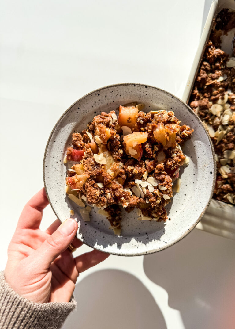 Warmer Apfel-Crumble - Heavenlynn Healthy